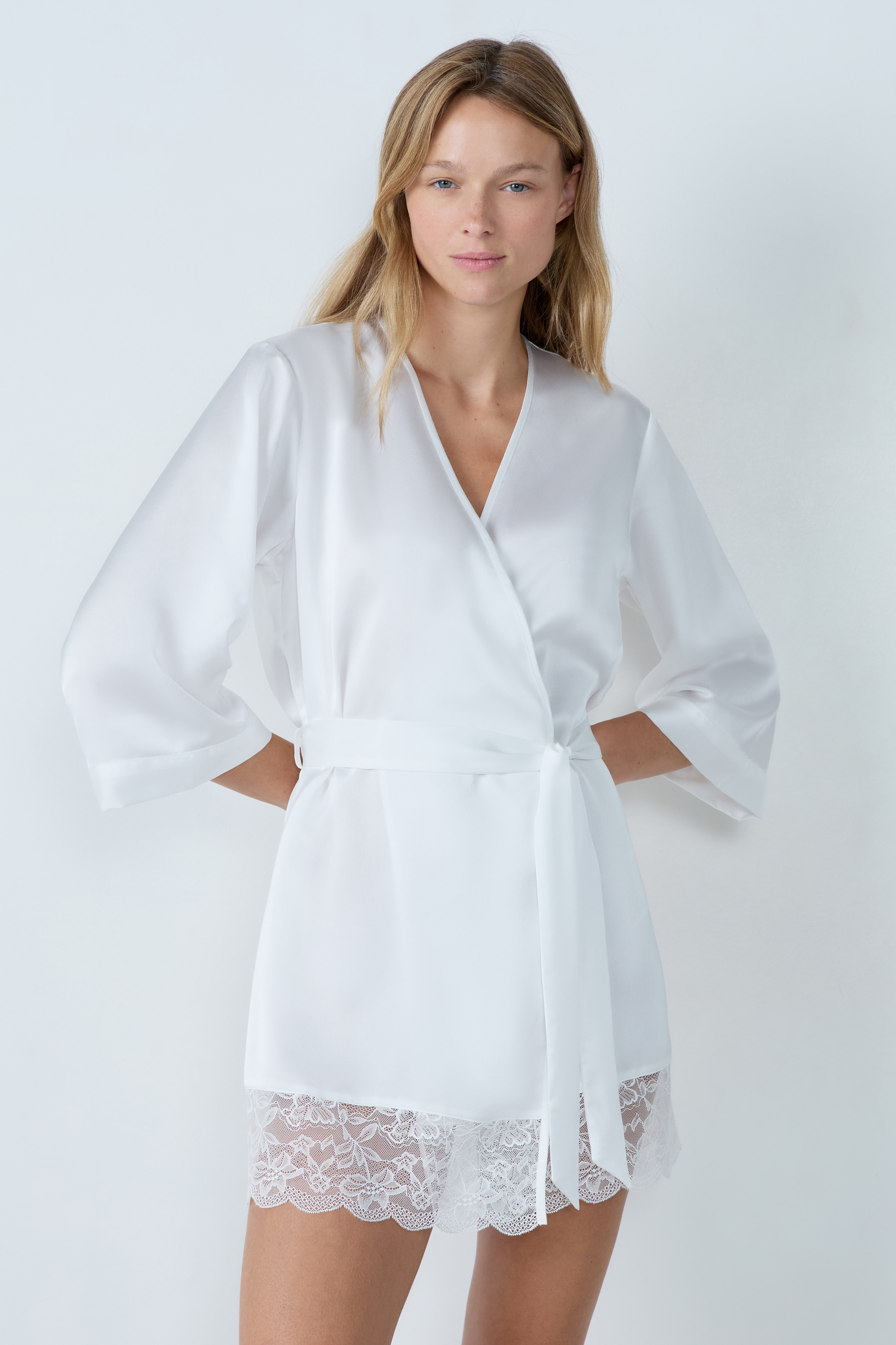 Satin robe with lace details - DESIRE - BLANC - ETAM