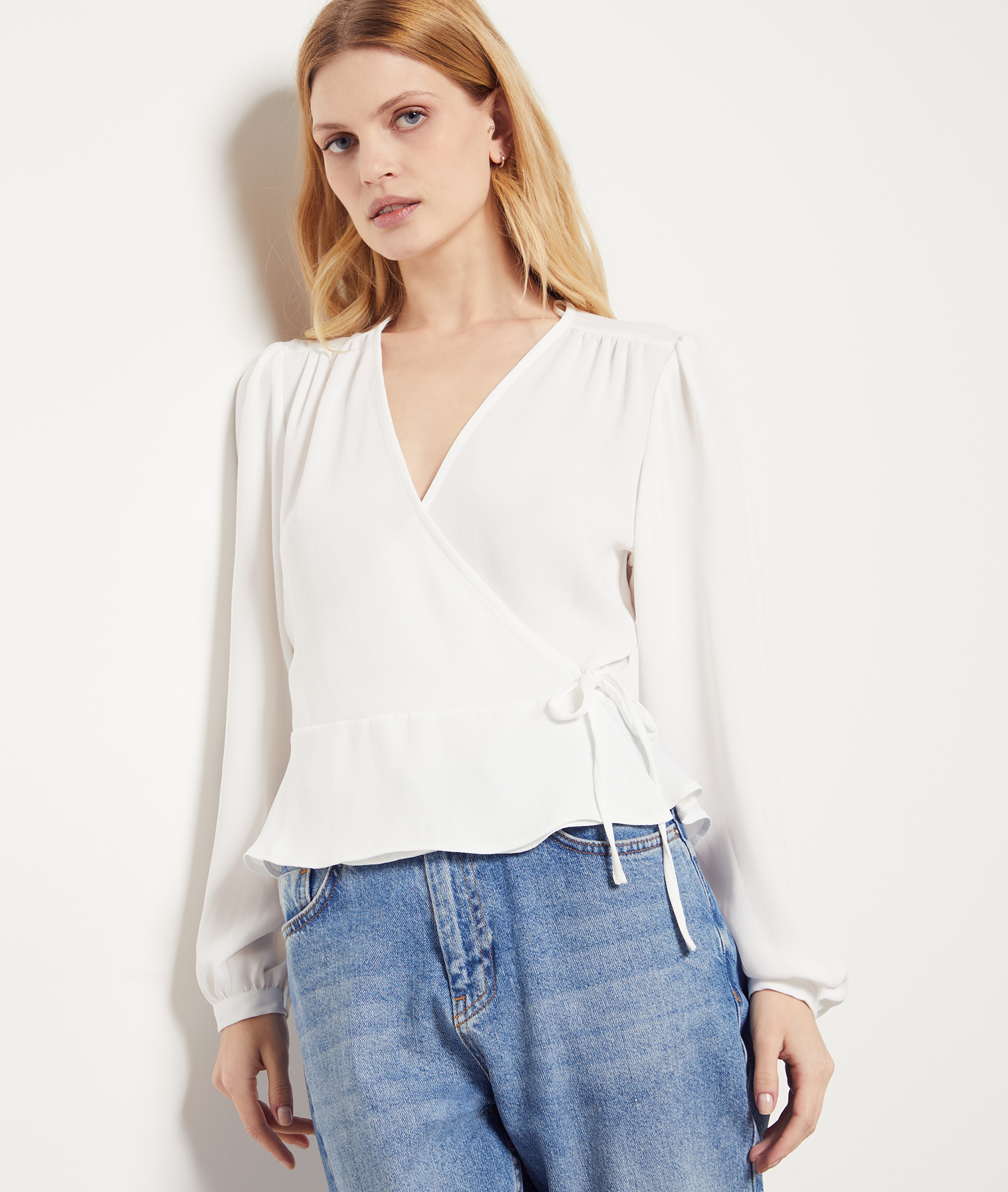 V-neck Blouse with Tie Detail - A MIKAELA - PERLE - ETAM